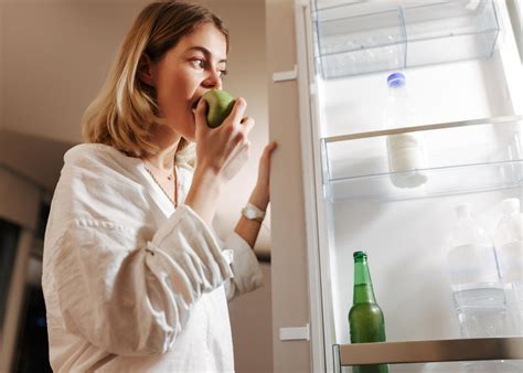 Lapar Tengah Malam 12 Camilan Malam Hari Ini Gak Bikin Gemuk Tasty