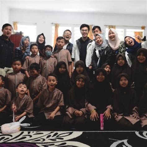 Two Times In A Row Awarded As The Best Business School In Indonesia Sbm Itb