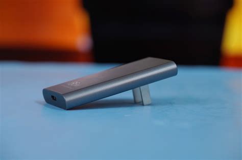 超轻薄高兼容！华为推出全能充电器，一举摆脱各种兼容性困扰 极客公园