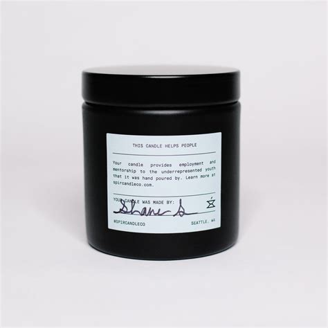 Revive 9 Oz Candle Sea Salt And Orchid Spír Candle Co Spír Candle Co
