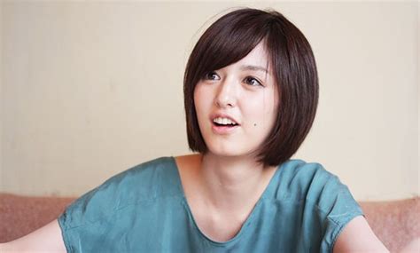 小松美羽ってハーフなの出身高校や作品の値段が気になる。美人過ぎる画家として活躍中 気になること、つぶやく Beauty Kpop Disasters