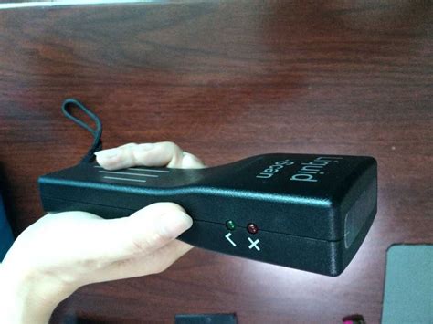 Handheld Explosive Liquid Detector Hz Sw801