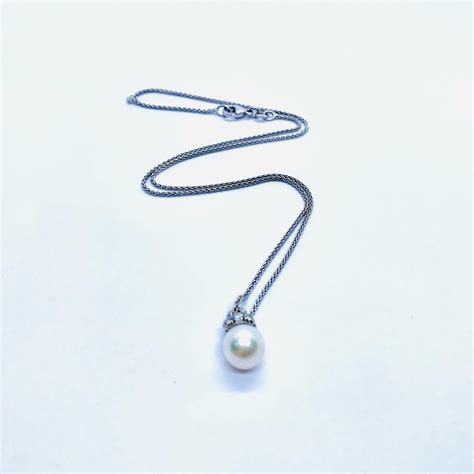 Collana Oro Bianco 18 Kt Con Diamanti Taglio Brillante Di Ct 0 50 E
