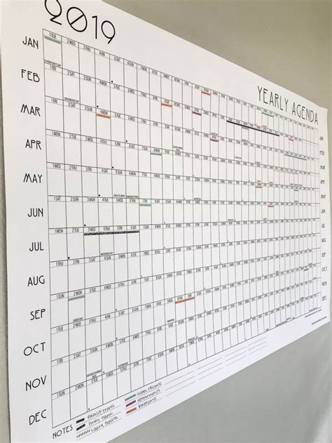 The Super Useful Year At A Glance Calendar The Mom Edit Full Year Calendar At A Glance