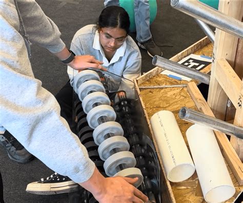 2025 Reefscape Iron Claw Robotics