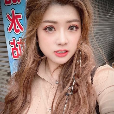兒子第一次戶外教學，是去距離幼稚園15秒的全聯，就在隔壁，真的是爛到笑😅