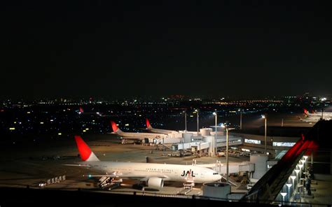 羽田空港の夜景壁紙写真kk1