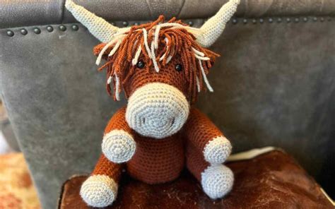Shaggy Crochet Highland Cow Free Amigurumi Pattern