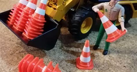 Pylon Traffic Cone 3d Print Details