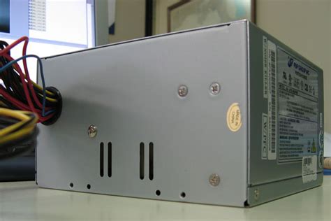 Fortron FSP-ATX-400PNF - Badcaps