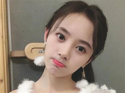 鞠婧炜个人资料：星路历程 人物集