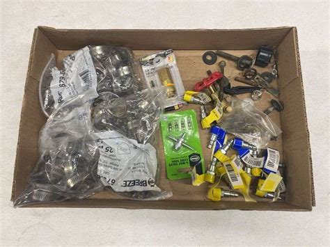 Assorted Hardware Isabell Auction