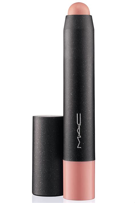 11 Editors Share Their Favorite Nude Lipsticks Lip Colors Natural
