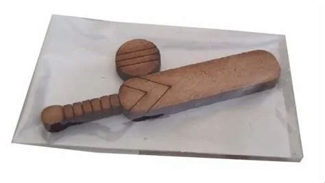 Brown Wooden Laddu Gopal Bat Ball Set Size Dimension 4 At Rs 48 Set