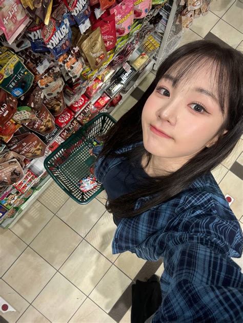 Wooah Community Post 📚행토 일기짱🐰 일본 간당 ️☁️ 늦은 저녁으로 먹은 몬자야끼랑 오코노미야끼 ㅜㅜ
