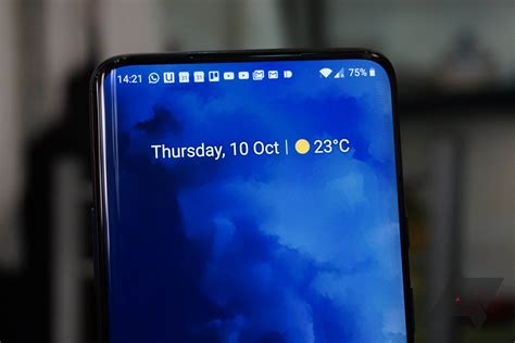 OnePlus Unveils 120Hz Fluid Display Destined For The OnePlus 8