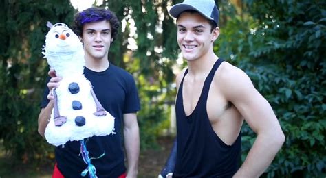 Pin By Shannon Macnutt On Dolan Twins Ethan And Grayson Dolan Dolan
