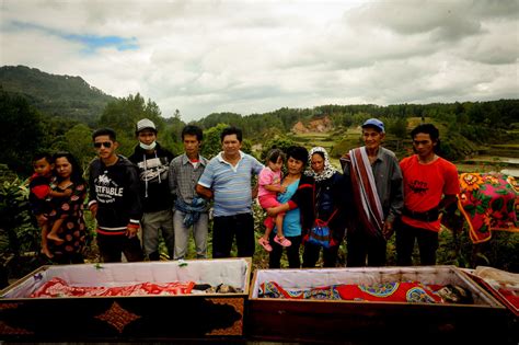 Life Among The Dead Indonesian Toraja Death Rituals