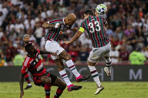 Fluminense Tem Felipe Melo Expulso E Segura Flamengo Na Copa Do Brasil