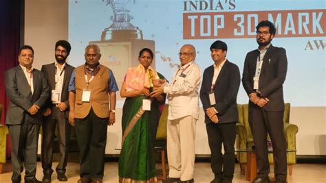 Socialmedia Research Leader Awards Dr Ananthi M
