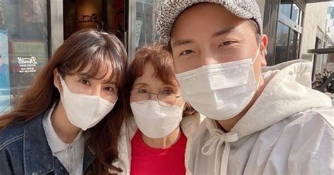 김준희 ♥연하 남편과 행복한 일상 친정母 사랑 듬뿍 똑똑sns