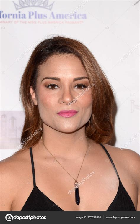 Actress Alisa Reyes Stock Editorial Photo © Sbukley 170228860