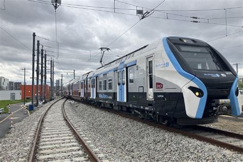 SNCF Accident De Personne Sur Le RER D Le Trafic Interrompu Entre