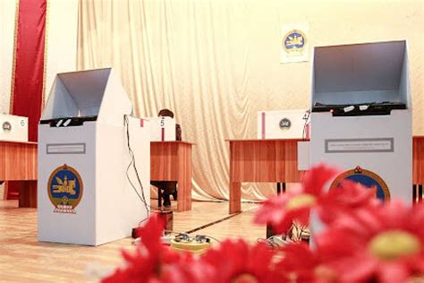 Үндэсний аудитын газарт улс төрийн 27 нам 2 эвсэл мөрийн хөтөлбөрөө хянуулахаар ирүүллээ