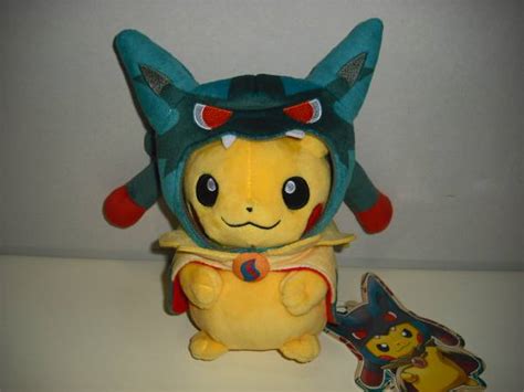 ポケモンセンターメガルカリオのポンチョを着たピカチュウぬいぐるみポケットモンスター｜売買されたオークション情報、yahooの商品情報を