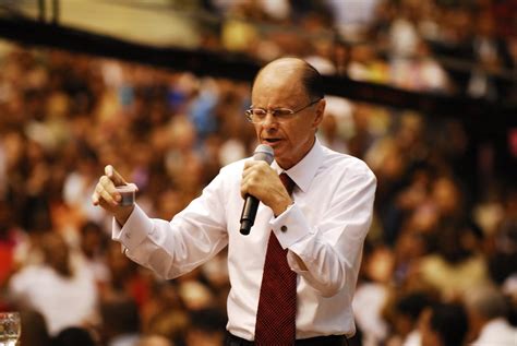 Os Careca Edir Macedo Bispo Da Igreja Universal Do Reino De Deus