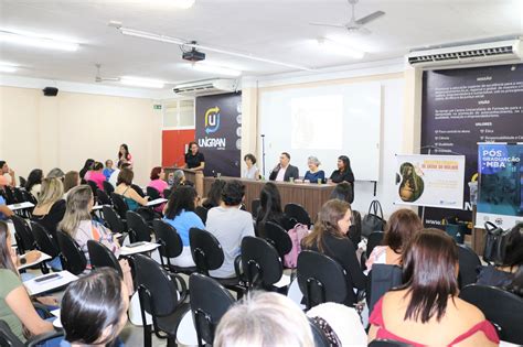 No mês de março Encontro debate a enfermagem e a saúde da mulher