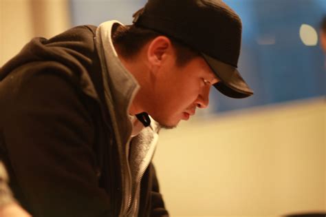 「青澀特警」白敬亭：7載獨闖娛樂圈辛酸史！和他背後的貴人 資訊咖