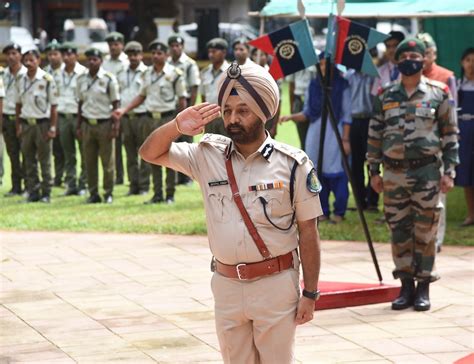 People Should Celebrate Ny Responsibly Says Goa Dgp Goemkarponn