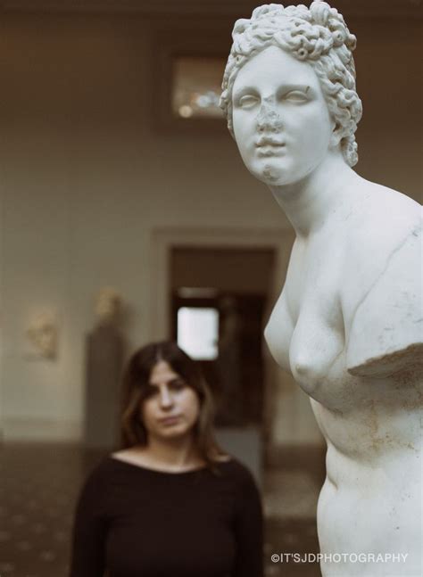 Metropolitan Museum Vintage Photoshoot
