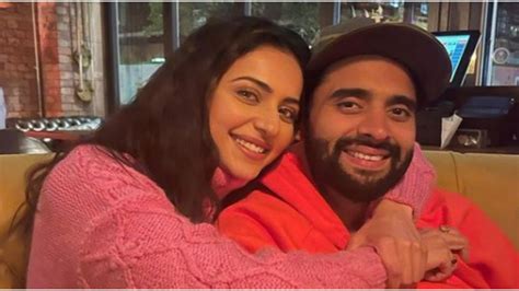 Exclusive Rakul Preet Singh And Jackky Bhagnani To Only Have An