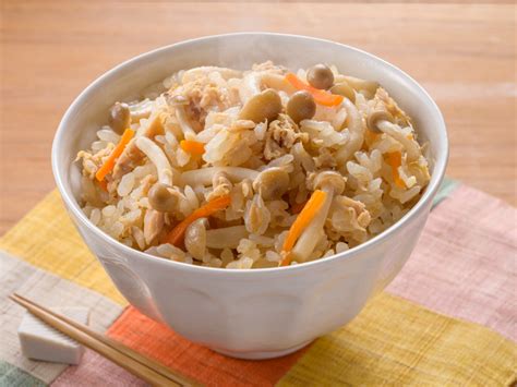 ツナとしめじの炊き込みごはんのレシピ・作り方 ｜ おうちレシピ ミツカングループ Recipe Recipes Food Mizkan