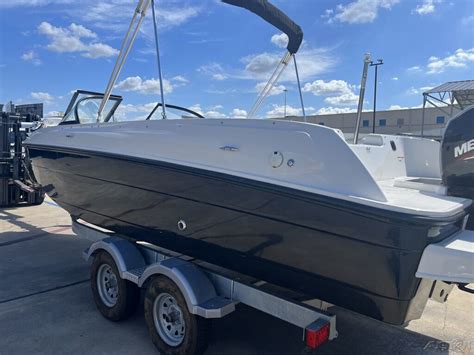 Bayliner Element E21 Used 2019 For Sale For 1 874 Boats From