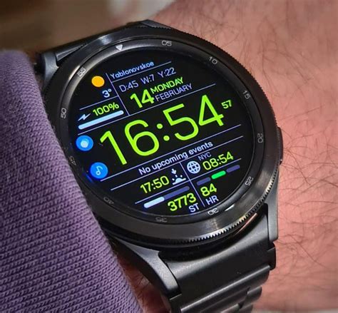 Matveyan Modern Analog Watch Face Rgalaxygear