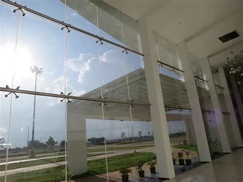 Front Elevation Spider Toughened Glass Fitting Service At ₹ 450sq Ft