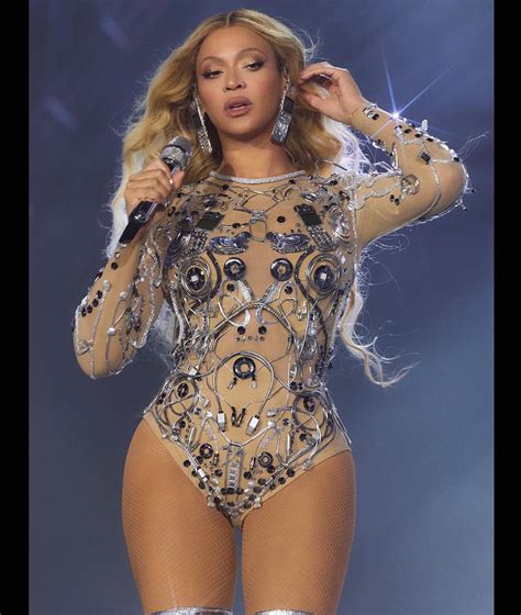 Beyonce Instagram Costume
