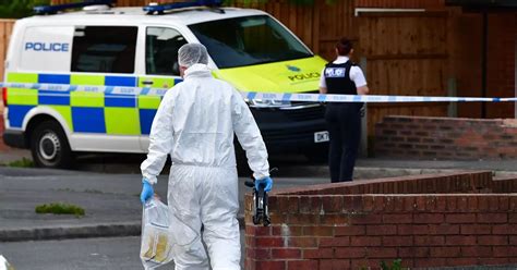 Treat Knife Possession Like Gun Possession Say Echo Readers After
