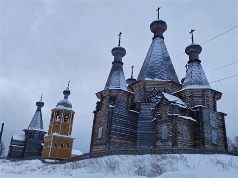 Храмовый ансамбль в селе Нёнокса Русский контур