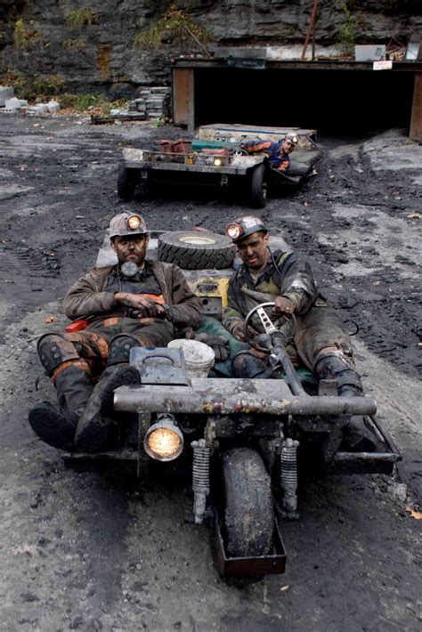 Photodocumentary By Les Stone Coal Mining In Appalachia