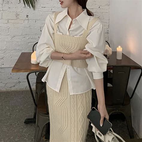 하느링💛 On Instagram “네이버에 ☞뉴러블☜ 검색 D 여성스러운 꽈배기 스퀘어 크롭 뷔스티에 밴딩 니트 롱 스커트 투피스 세트 베이지 핑크 꽈배기 짜임으로