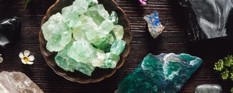 Peridot Vs Emerald Which Is Better In Terms Of Price And Value 2024