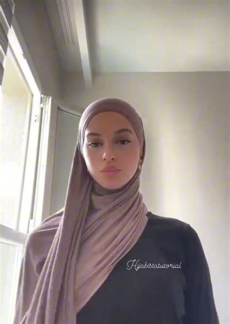 Hijab Tutorial In 2024 Hijab Style Tutorial Simple Hijab Hijab Tutorial