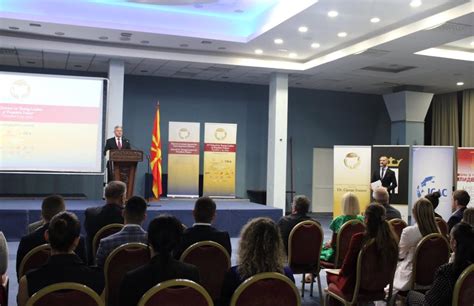 Во Охрид започна 14 Школа за млади лидери основана од поранешниот претседател Ѓорѓе Иванов Ohrid1