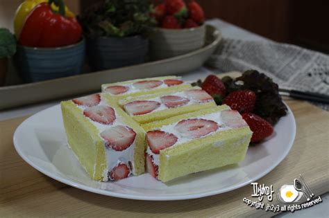 딸기 샌드위치 만드는 법