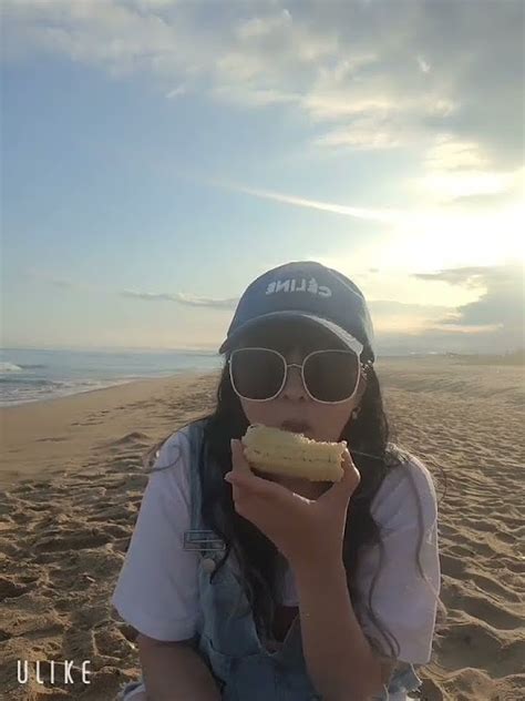 노을과옥수수 소녀70 노인과바다가 생각나는맛양양한달살기중에 Youtube