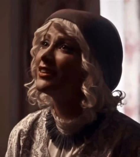 عکس‌های شخصی، زندگی خصوصی و بیوگرافی ریحانه رضی سریال تاسیان روزنامه